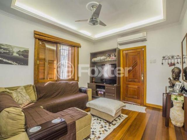 Casa, 5 dormitórios, 396 m², em Santo Antônio