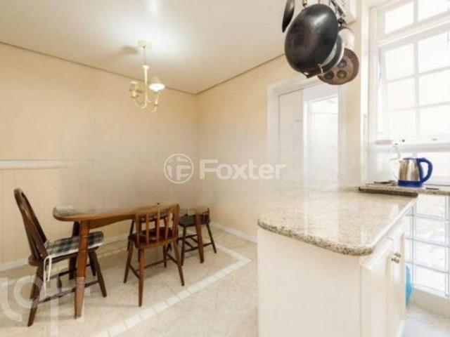 Casa, 5 dormitórios, 470 m², em Três Figueiras
