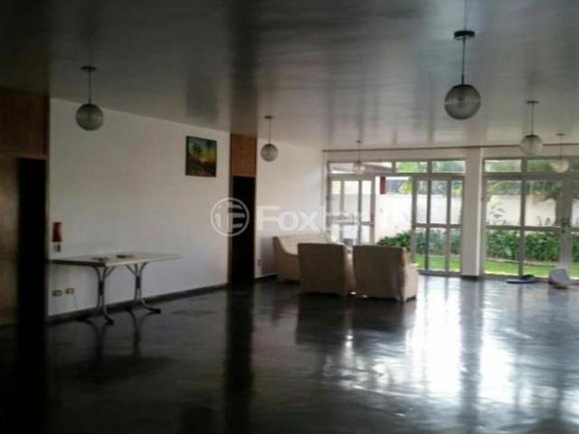 Casa, 5 dormitórios, 472 m², em Interlagos