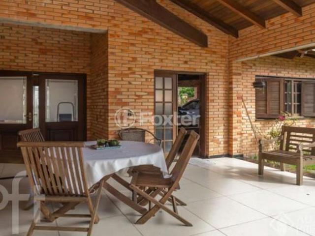 Casa, 5 dormitórios, 500 m², em Morro Santana