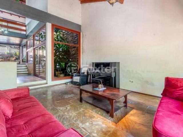 Casa, 5 dormitórios, 519.16 m², em Cristal