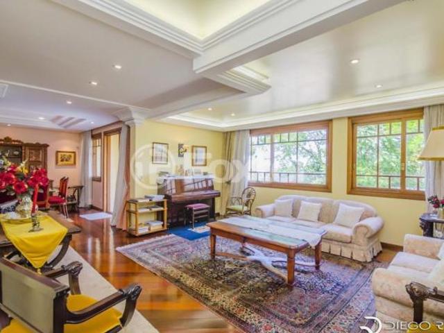Casa, 5 dormitórios, 551.82 m², em Vila Jardim