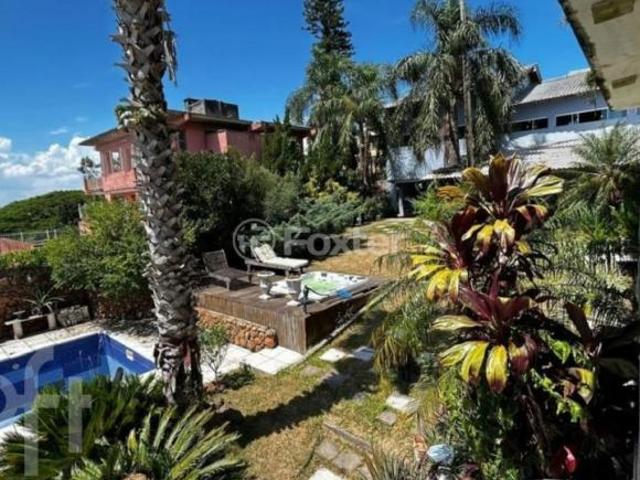 Casa, 5 dormitórios, 600 m², em Cristal