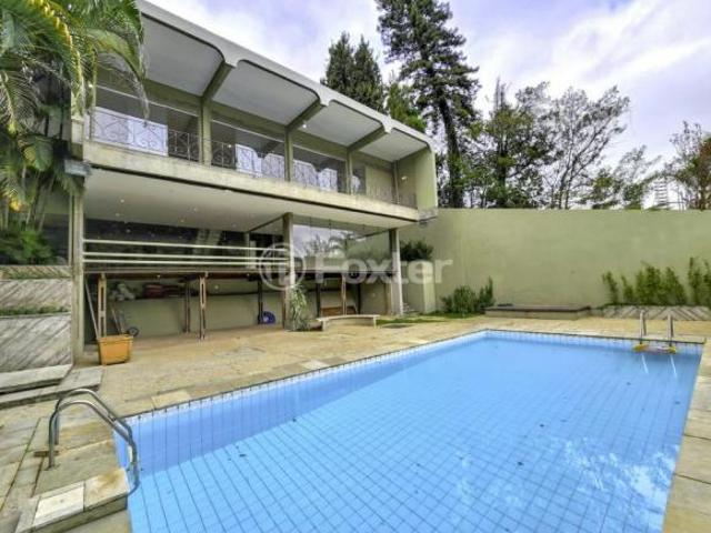 Casa, 5 dormitórios, 900 m², em Paineiras do Morumbi