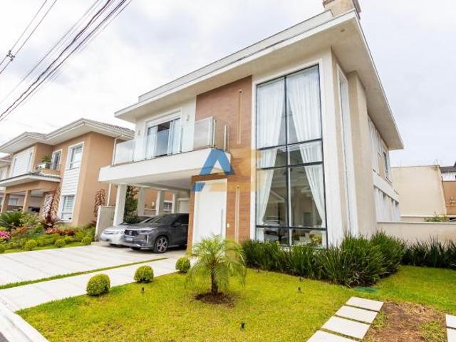 Casa 5 dormitórios à venda, 346 m² por R$ 2.699.000 Santa Felicidade, Curitiba
