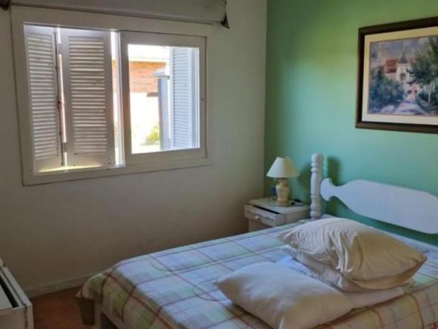 Casa 5 Dormitórios Bairro Centro