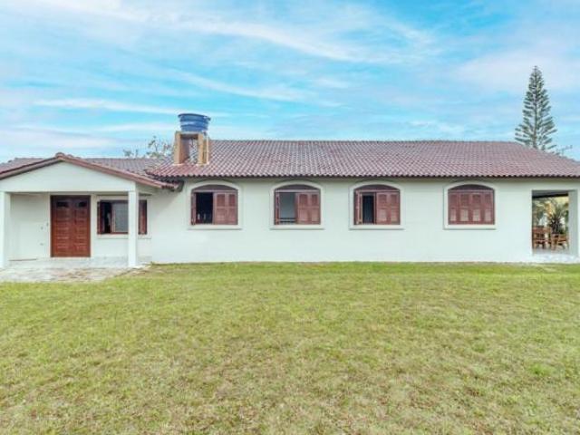 Casa 5 Dormitórios Bairro Praia Paraíso