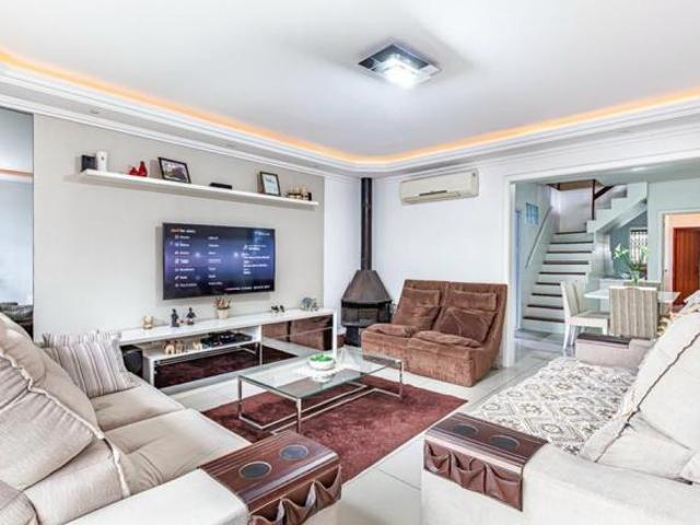 Casa 5 dormitórios Bairro Vila Ipiranga