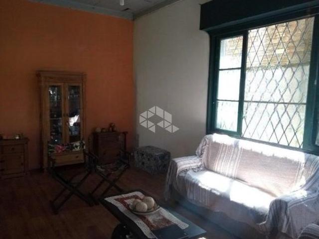 Casa 5 dormitórios no bairro Glória em Porto Alegre