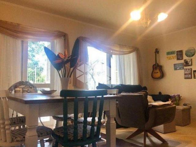 Casa 5 Dormitórios no Bairro Santa Catarina em Caxias do Sul