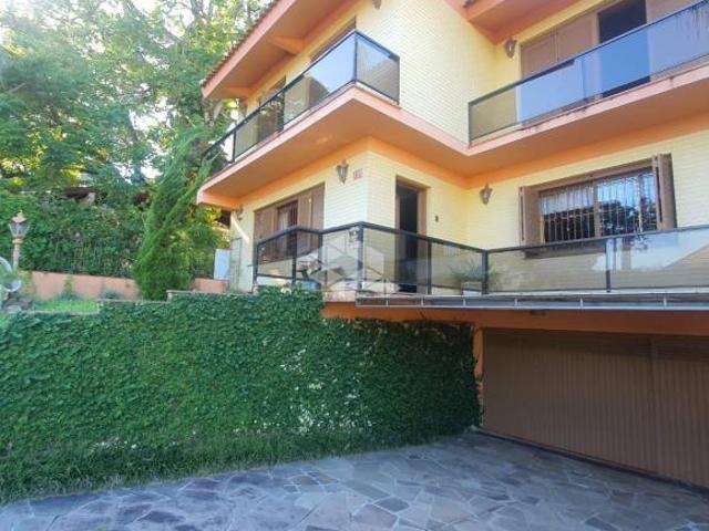 Casa 5 dormitorios, sendo 3 Suítes, 400 m² Privativo, Bairro Tristeza, Porto Alegre