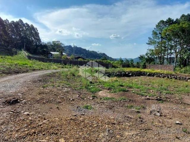 Casa 5 dormitórios/suítes com 480m ², em terreno 10.000m² em Gramado