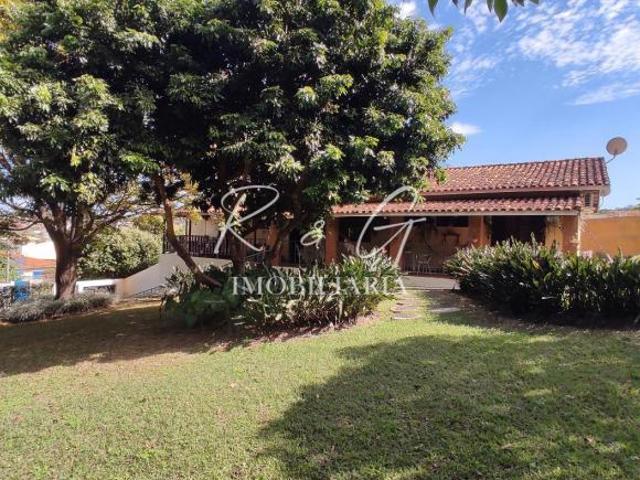 Casa 5 suítes terreno de 1120 m² R$ 1.980.000,00 Centro Águas de São Pedro/SP