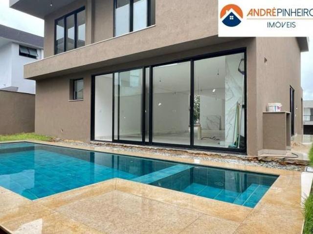 Casa 5 Quartos 4 Vagas à venda no Condomínio Alphaville – Vespasiano R$ 2.500.000,00