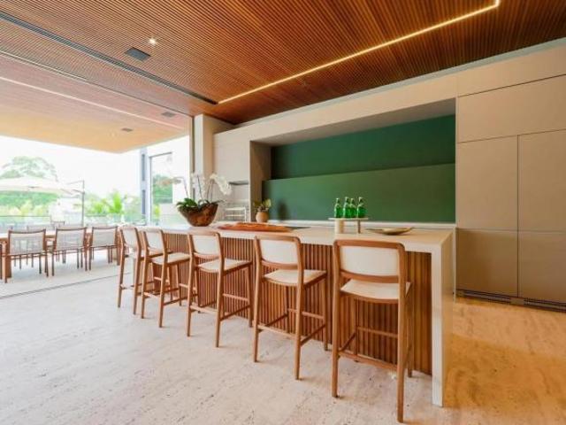 Casa 5 Quartos com 5 Suítes Tamboré