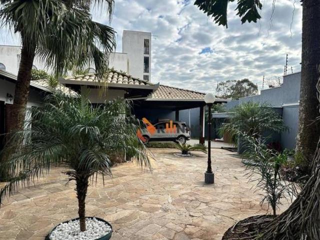 Casa 5 Quartos no Água Verde
