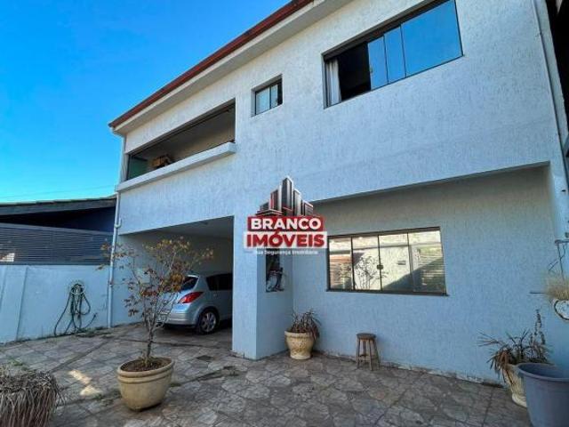 CASA 5 QUARTOS PARA VENDA Guará II, Brasília