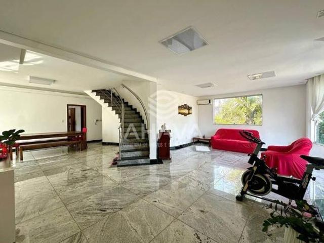 Casa 5 quartos sendo 4 suítes, 481m² no Bairro Bandeirantes Pampulha