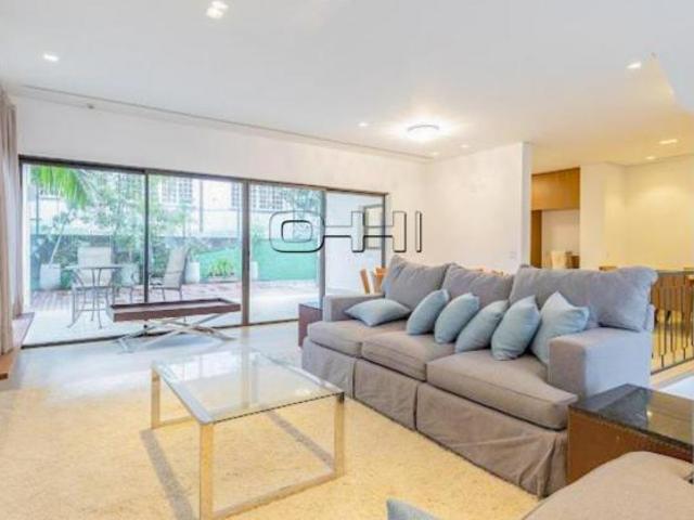 Casa 684m², Santo Amaro SP | Venda