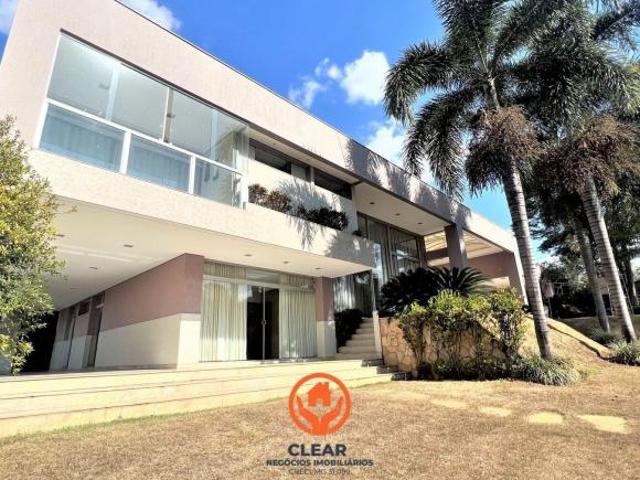 Casa 608m² / 4 Quartos / 10 Vagas / Terreno 3.070m² / Área Verde / Bairro Braúnas BH