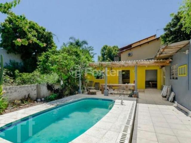 Casa, 6 dormitórios, 408 m², em Vila Conceição
