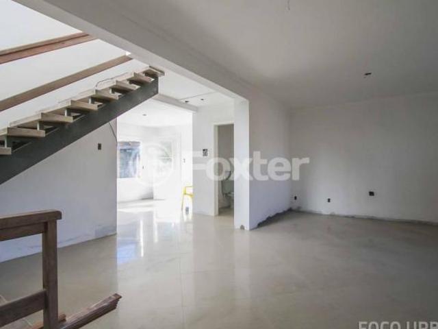 Casa, 6 dormitórios, 500 m², em Cristal