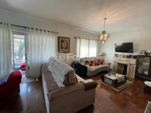Casa, 6 dormitórios, 500 m², em Pacaembu
