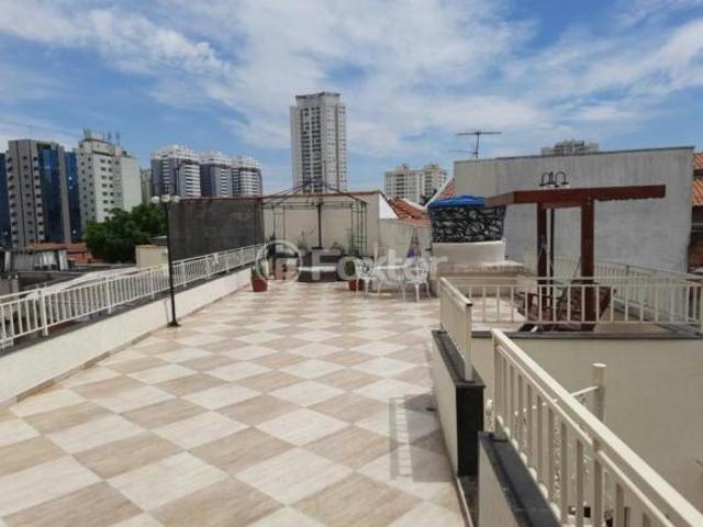 Casa, 6 dormitórios, 700 m², em Mooca
