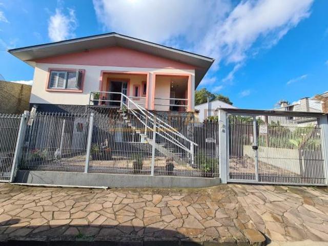 Casa 6 dormitórios comprar bairro São Ciro