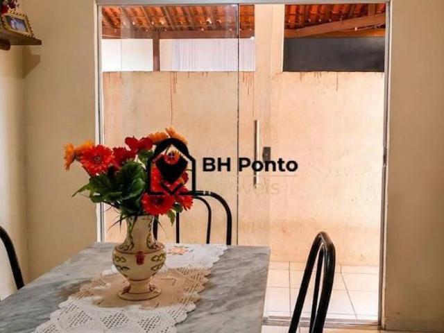 Casa, 6 quartos, 4 Vagas, Lote 360M² Bairro Alípio de Melo Belo Horizonte