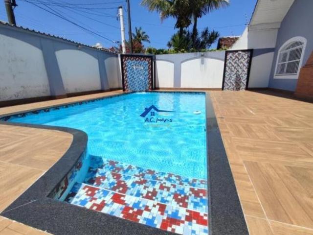 Casa 6 quartos 6vagas, piscina em Balneario Flórida Praia Grande