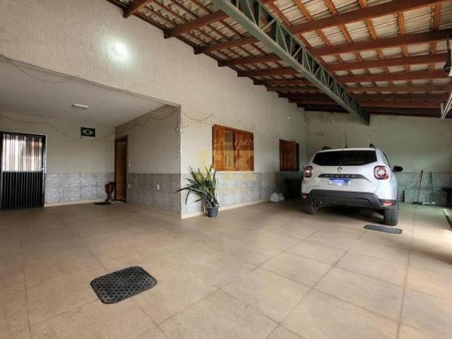 Casa 6 quartos para venda na QSD 28 Taguatinga Sul
