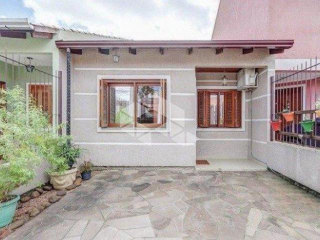 CASA 77M² 2 DORMITÓRIOS, 1 VAGA NO BAIRRO ABERTA DOS MORROS
