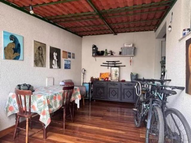 Casa para venda em Centro, Sarzedo