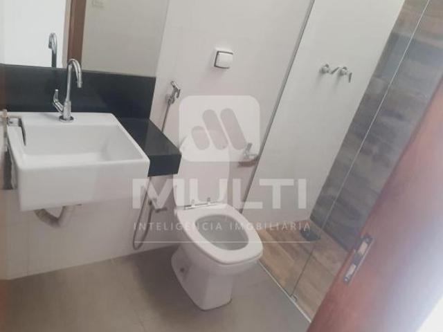 Casa para venda em Novo Mundo, Uberlândia