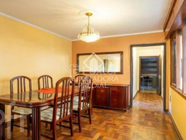 Casa, 7 dormitórios, 250 m², em Vila Ipiranga