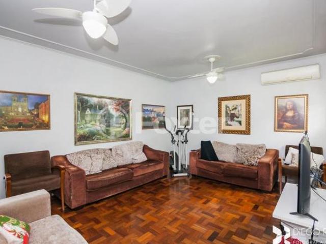 Casa, 7 dormitórios, 300 m², em Jardim Itu