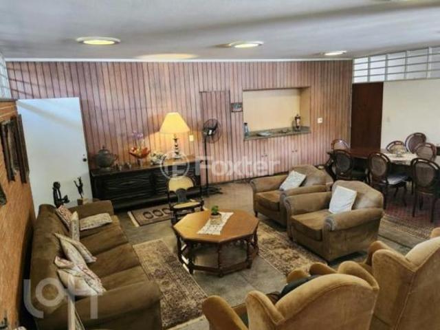 Casa, 7 dormitórios, 453 m², em Alto de Pinheiros