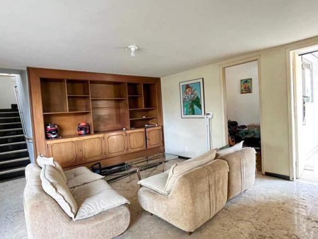 Casa, 7 quartos, 1 suite, 8 vagas