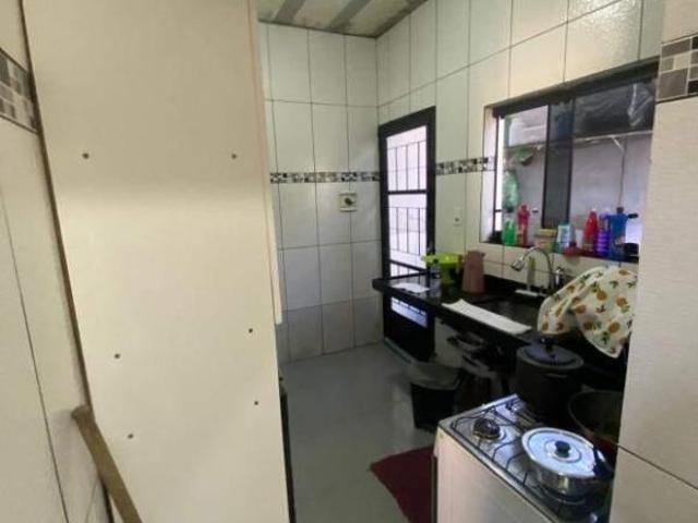 Casa para venda em Petrópolis, Santa Luzia