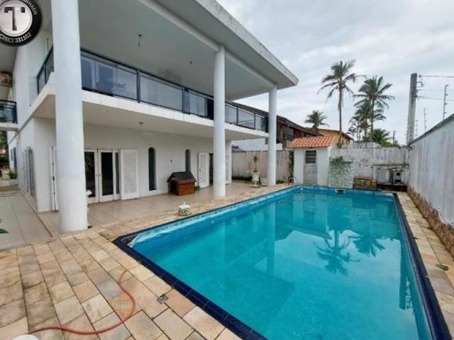 Casa 8 quartos alto padrão lote inteiro com piscina a venda Itanhaém, São Paulo, bairro Cibratel 2