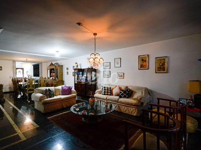 Casa 9 quartos à venda no a Vila Cordeiro