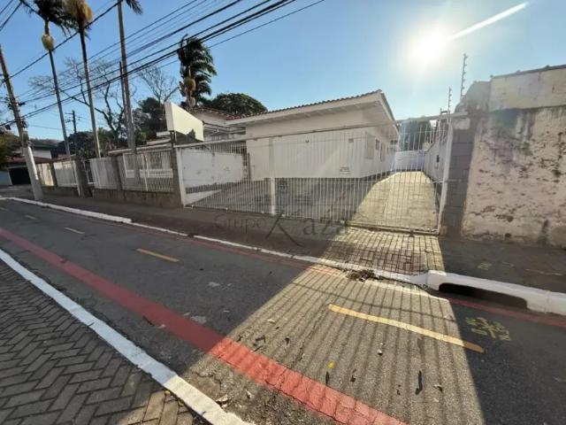 Casa/Comercial Residencial Misto No bairro Jardim Apolo I