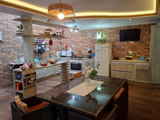 Casa/Condomínio Residencial No bairro Eugênio de Melo