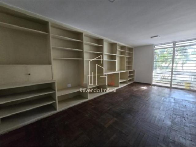CasaCasa para locação em Moema SP: 4 quartos, 1 suíte, 1 sala, 4 banheiros, 4 vagas de garagem, Churrasqueira 289m²., Moema São Paulo/SP
