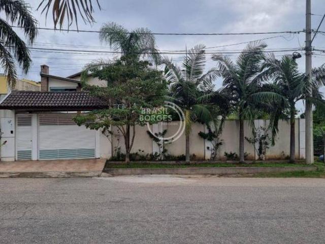 Casa/Chácara com 3 suítes, piscina grande com spa, área gourmet, gazebo, quintal