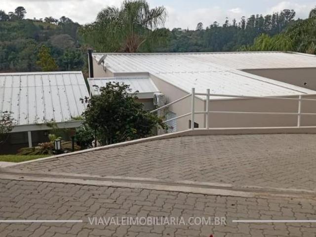 CASA/CHÁCARA NOVA e MODERNA A.C 600m²/ 5 SUITES PÉ NA ÁGUA CONDOMÍNIO RECANTO DOS PÁSSAROS