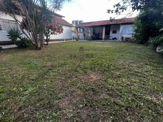 Casa/Área Jardim Oswaldo Cruz Área de 600 m²