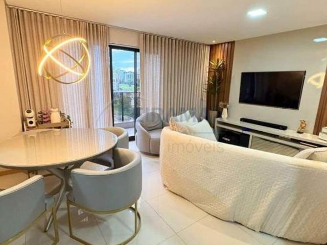 CasaBlanca Mall Residence, Rua 24 Norte, AP. Duplex, Reformado, 2 suíte amplas, armários planejados