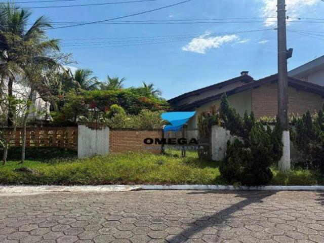 Casa/Edicula à venda no Jardim Acapulco no Guarujá I Omega Imoveis